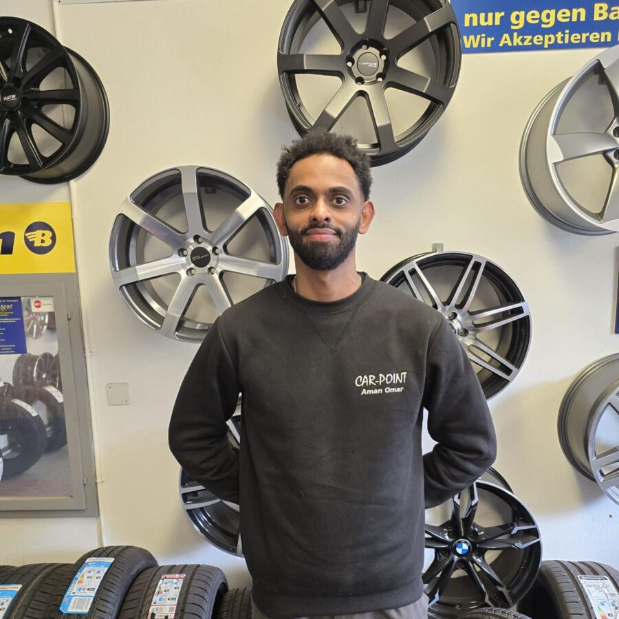 Omar Aman - CAR-POINT AUTOSERVICE & REIFEN-FACHGESCHÄFT , 3250 LYSS